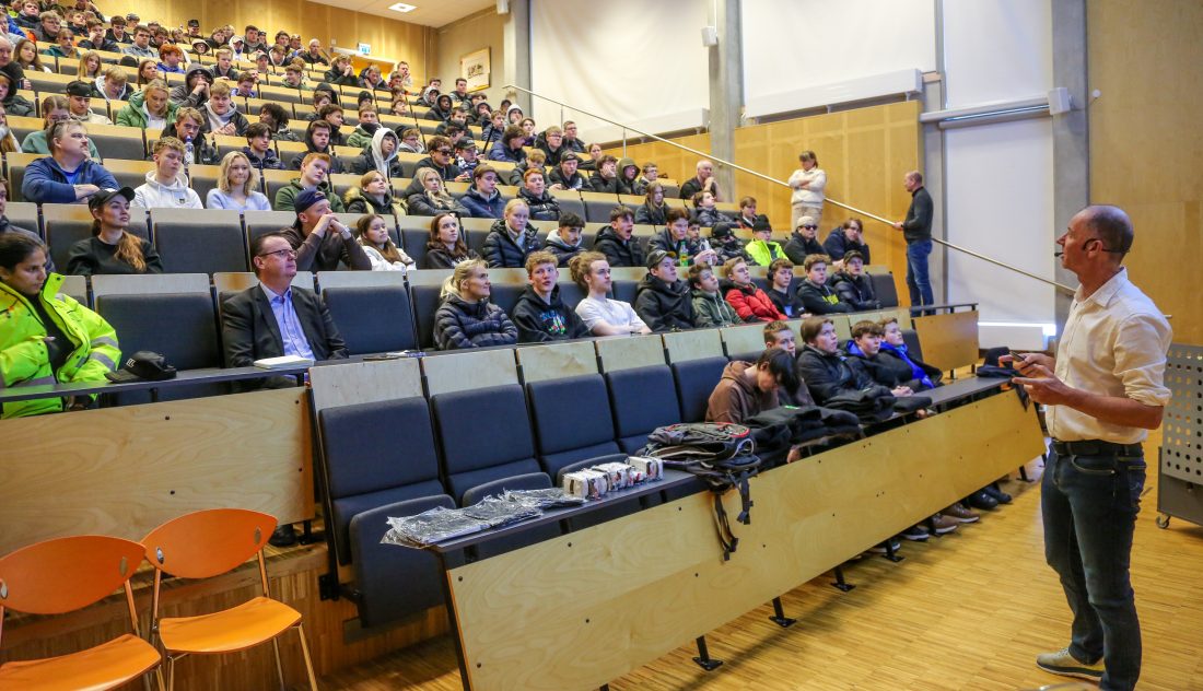 Fortsetter anleggsdag-suksess ved Borgund vgs. - Anleggsmaskinen